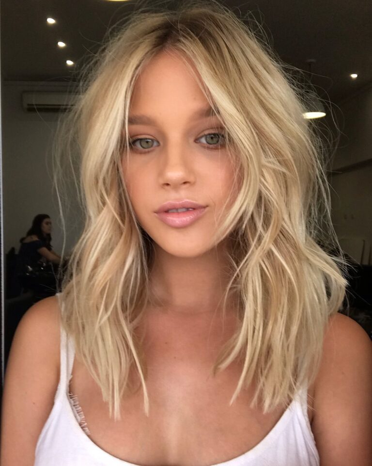 15 Choppy Long Layered Haircuts to Copy Right Now – coolhairstyles.org