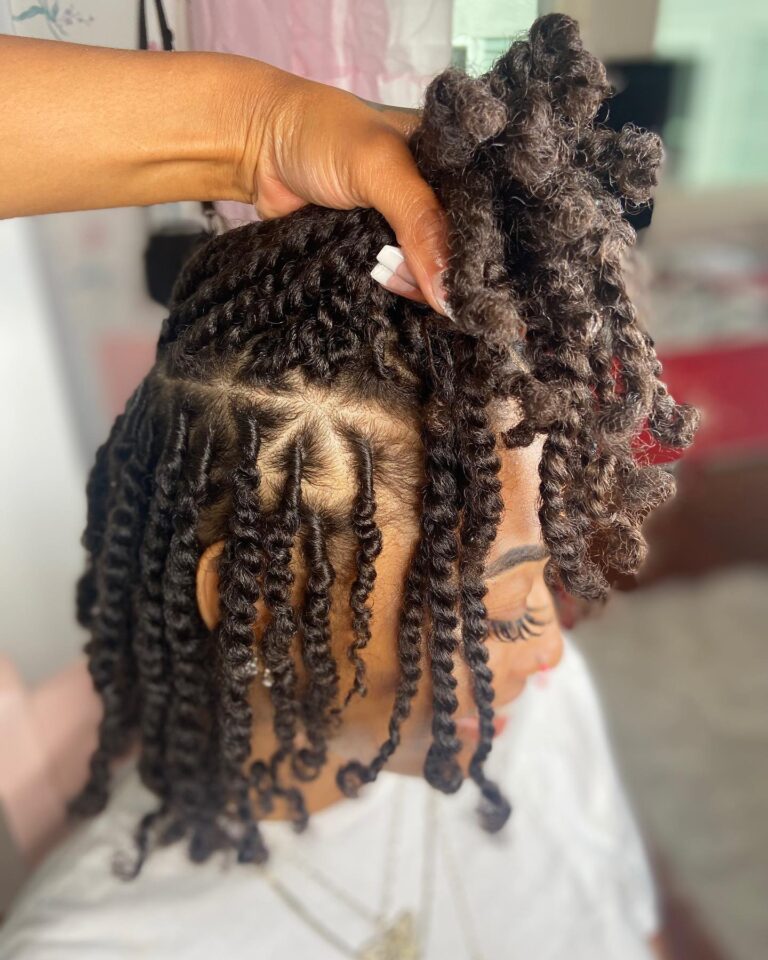 15 Loc Styles For Short Hair That’ll Blow Your Mind – coolhairstyles.org